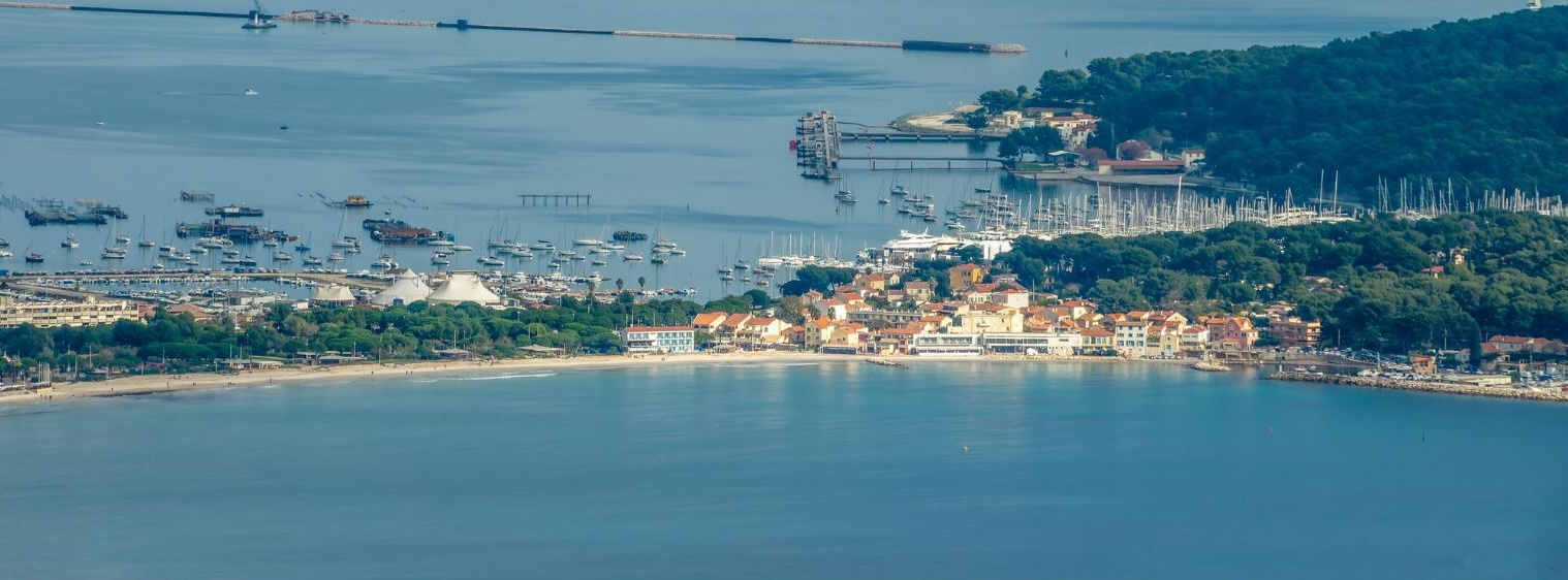 La Seyne-sur-Mer, la cité qui collectionne les plages de sable blanc
